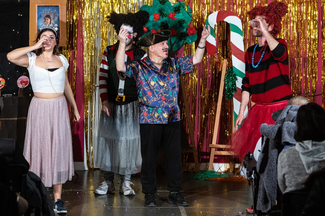 A Festive PiP Showstopper! - PIP